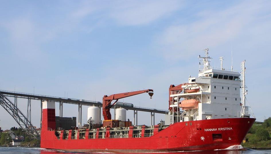 Halliburton commissions LNG retrofit for RoRo combi carrier | News ...