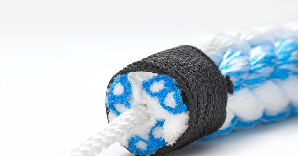 MAERSK RETROFITING MOORING ROPES WITH SNAP BACK ARRESTORS FLEET-WIDE ...