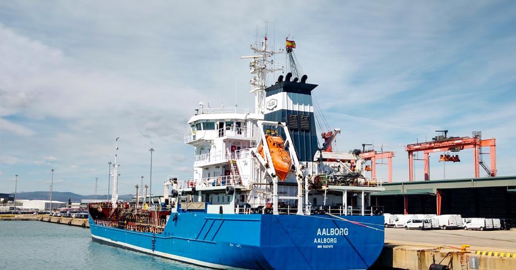 Biofuel barge boosts Barcelona | News | Motorship