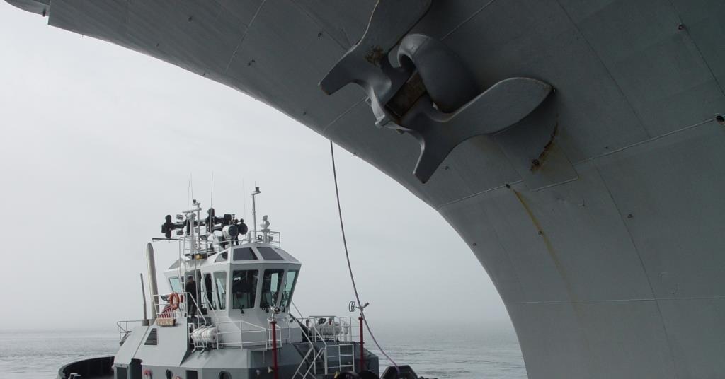 First new US Navy pilots' tug enters service | News | Motorship