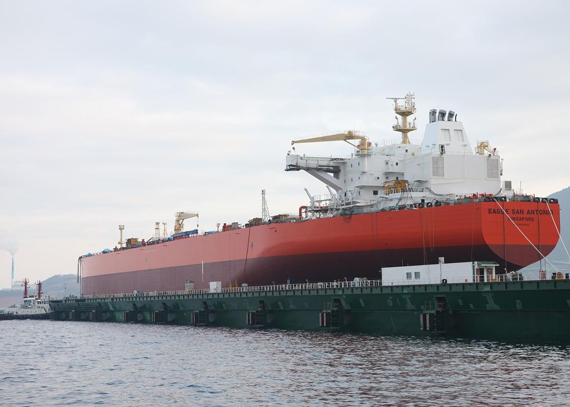 First of four eco-design Suezmax tankers joins AET fleet | News | Motorship